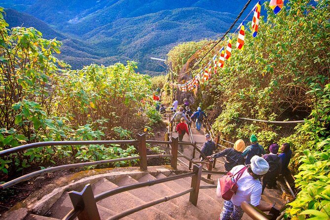 Visit Adam's Peak from Colombo - The Cultural and Scenic Appeal
