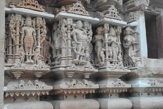 Visit Osian Temple with Camel ride and Jeep Safari from Jodhpur including meal - Authenticity and Cultural Insights