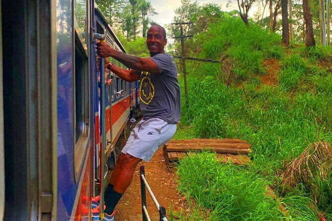 Visit Sri Lanka in 10 Nights 11 Days - Detailed Itinerary Breakdown