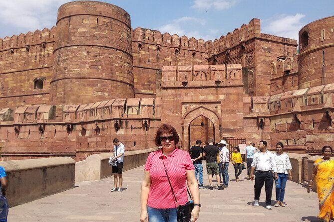 Visit Taj Mahal And Agra Fort At Sunrise with Private Guide/Breakfast Included - Who Should Consider This Tour?