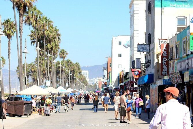 Visit Venice Beach Neighbourhood: Private 2-hour Walking Tour - What Makes This Tour Stand Out
