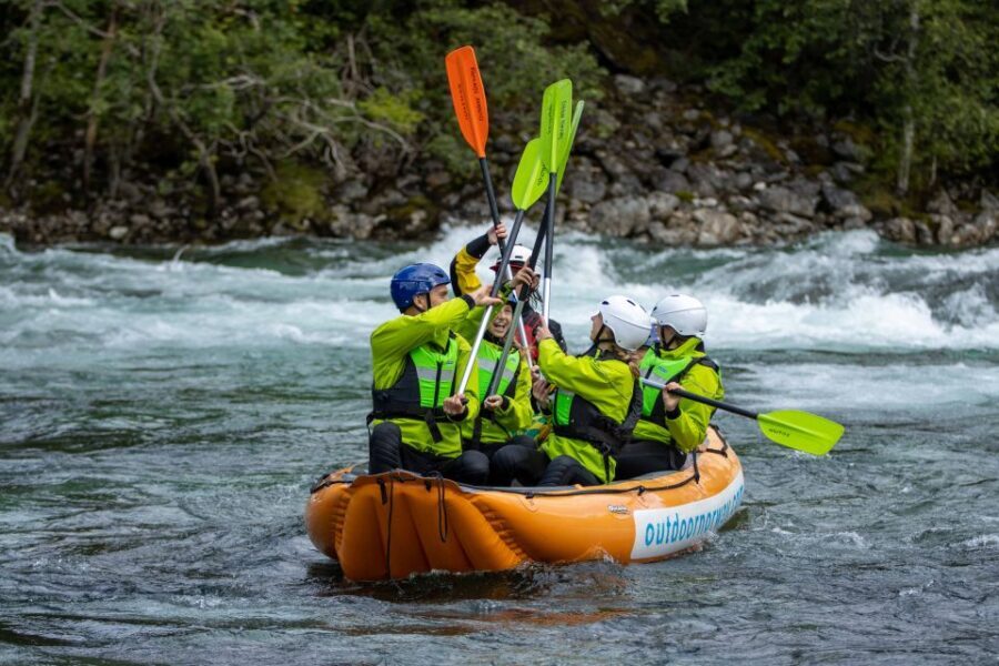Voss: Thrilling Whitewater Rafting Guided Trip - What to Expect on the Trip