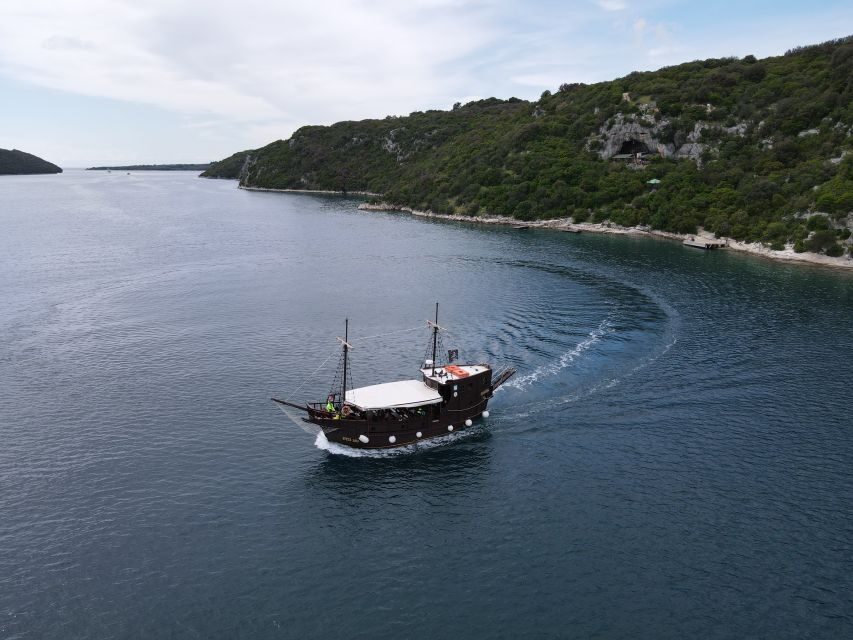 Vrsar: Lim Fjord Boat Tour with Swimming near Pirate's Cave - An Honest Look at the Lim Fjord Boat Tour