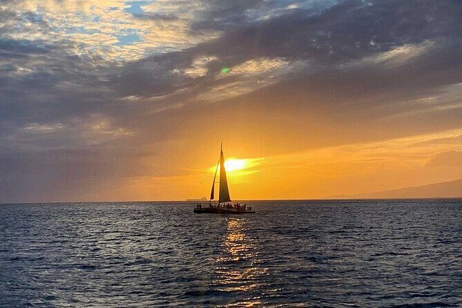 Waikiki Sunset Cocktail Cruise - Hilton Hawaiian Village - Is the Price Worth It?