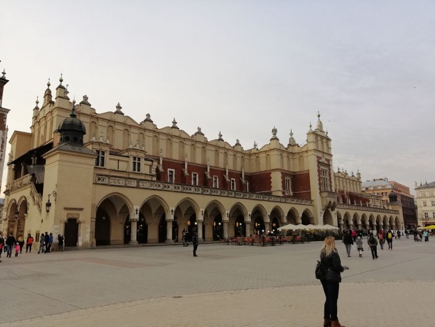 Warsaw: Auschwitz-Birkenau and Krakow Tour by Car - FAQs