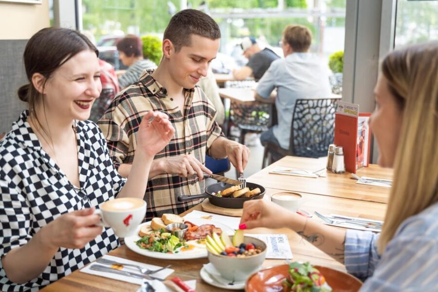 Warsaw: Breakfast at Hard Rock Cafe - What to Expect During Your Visit