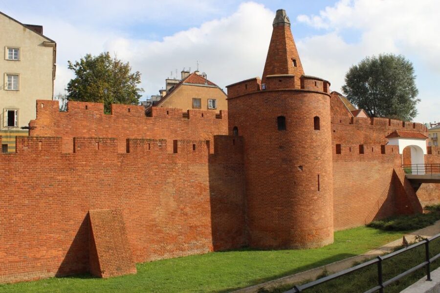 Warsaw: Highlights of Old & New Town Private Guided Tour - What Sets This Tour Apart