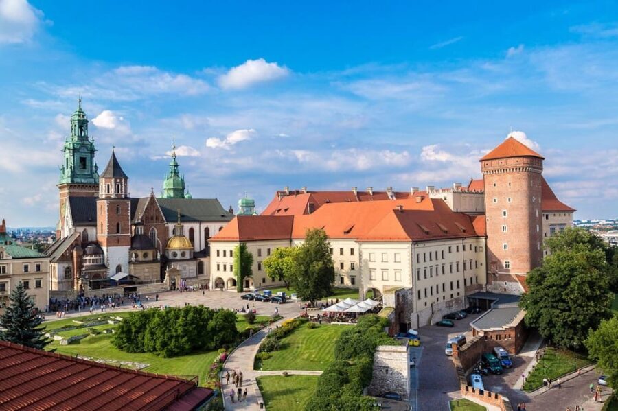 Wawel Castle, Old Town, Mary Basilica & Underground Museum - Who Should Book This Tour?