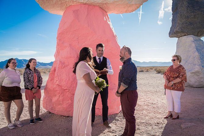 Wedding in French at 7 Magic Mountains - Exploring the Location: Seven Magic Mountains