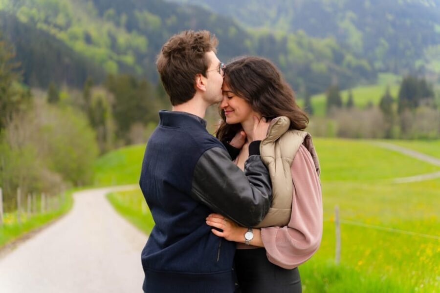 Wertach: Couple Photoshoot Experience - What to Expect During Your Photoshoot