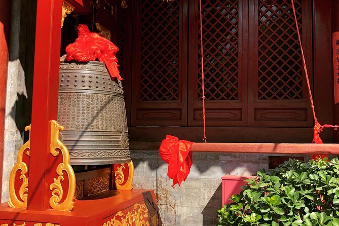 White Cloud Taoist Temple, Niujie Mosque and Hutong Private Full Day Tour - Potential Considerations