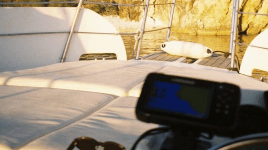 Wild Bays and Plavnik Island: A whole day private boat tour - Who is This Tour Best For?