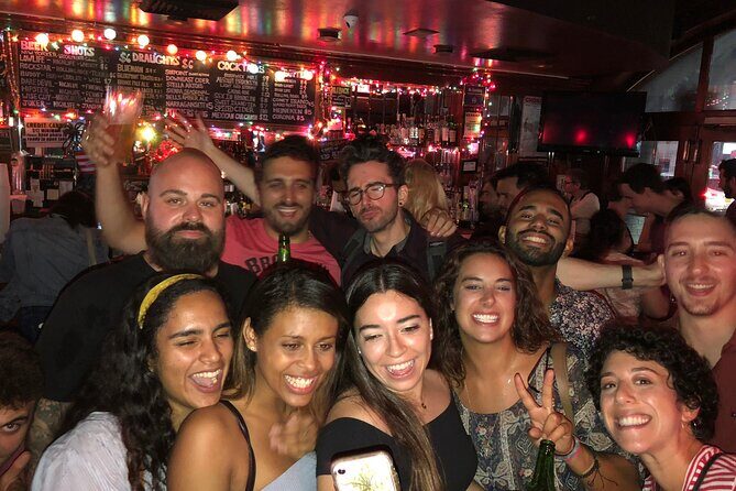 Williamsburg Definitive Dive Bar Crawl with the Bar Buds - What’s Included and What’s Not