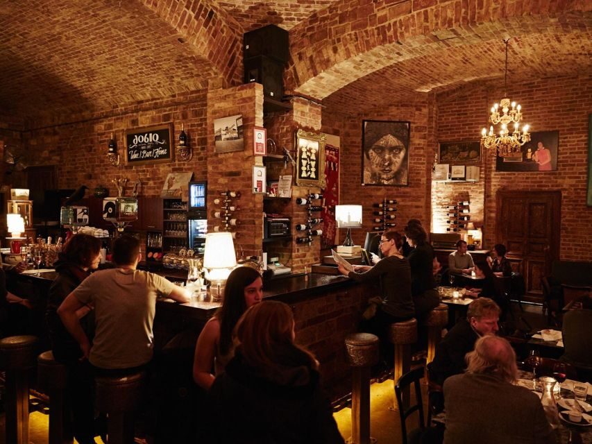 Wine Tasting Walk in Jewish Quarter Bars - What to Expect: Practical Details