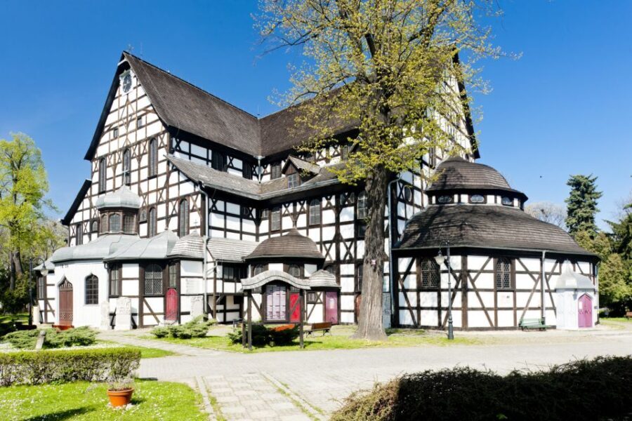 Wroclaw: Lower Silesia, Ksiaz Castle & Church of Peace Tour - The Practical Side: What’s Included and What to Expect