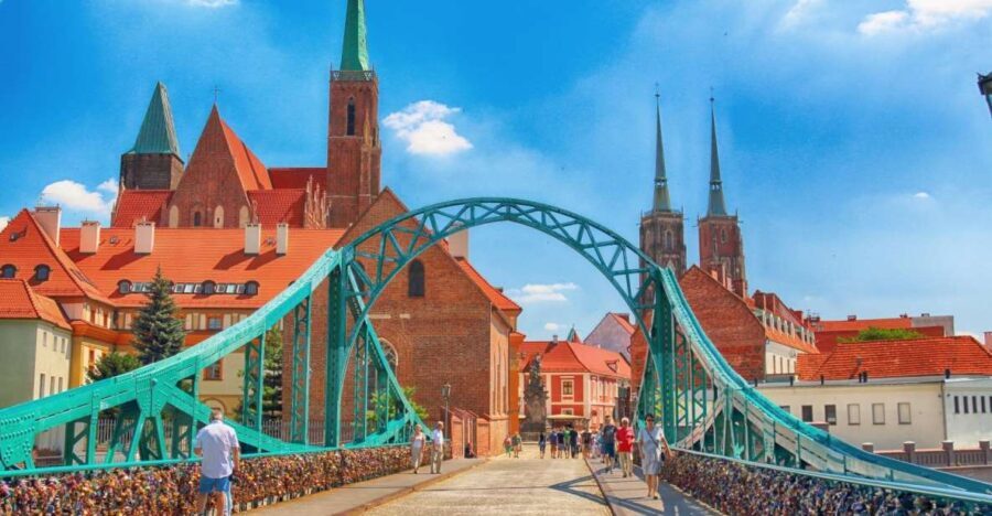 Wroclaw: Old Town Highlights Private Walking Tour - Final Thoughts: Is This Tour Right for You?