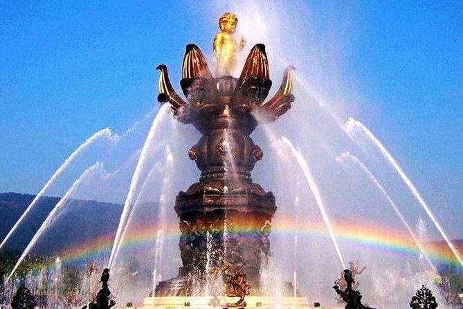 Wuxi Private Day Tour with Lingshan Buddhist Scenic Spot and Taihu Yuantouzhu - Authentic Experiences and Authenticity