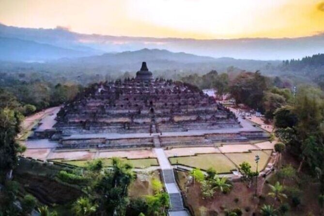 Yogyakarta, Bromo, Tumpaksewu Waterfall, Ijen Blue Fire, Bali. - A Few Final Thoughts on Value and Experience