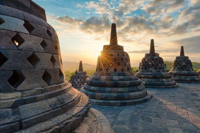 Yogyakarta: Sunrise at Setumbu & Borobudur Temple & Mount Merapi - The Practicalities: What’s Included and What’s Not