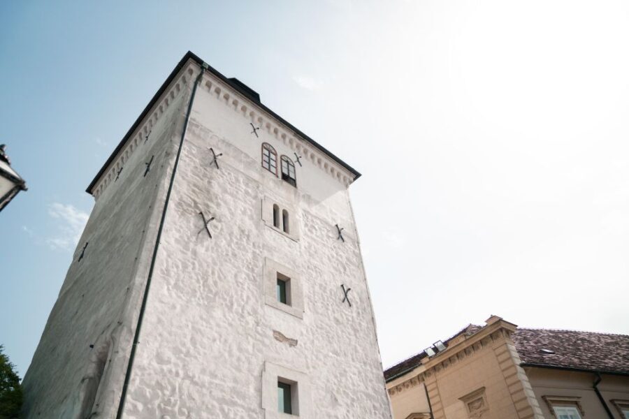 Zagreb: Guided City Tour with WWII Tunnels - The Value of Guided Tours for Zagreb
