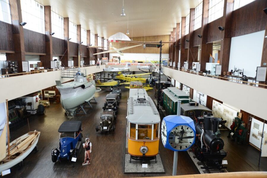 Zagreb: Nikola Tesla Technical Museum Ticket - Entry and First Impressions