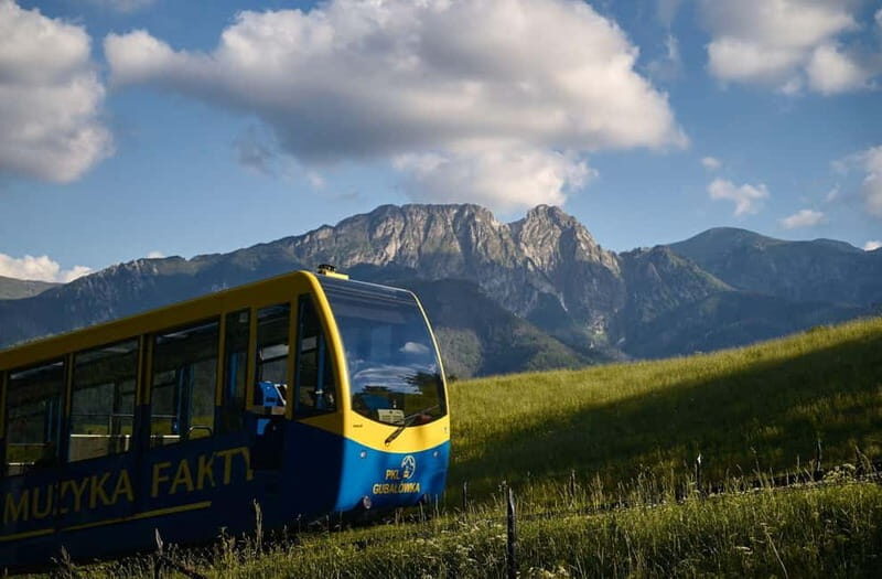 Zakopane Tour with Thermal Baths  Day Trip from Krakow - Exploring Chochołów: The Mountain Village and Thermal Baths
