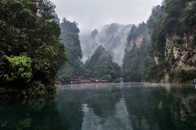Zhangjiajie Grand Canyon with Glass Bridge and Baofeng Lake Private Day Tour - Exploring the Itinerary in Depth