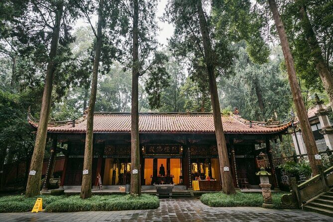 1-Day Tour to Mt. Qingcheng and Dujiangyan Irrigation System - The Practical Side: What to Know