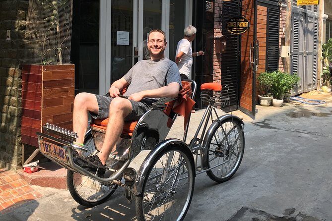 1-hour cyclo trip combined Vietnamese family meal - Who Will Love This Tour?