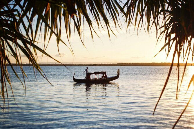 1 Hour Private Romantic Gondola Cruises in Banksia Beach - The Experience in Detail