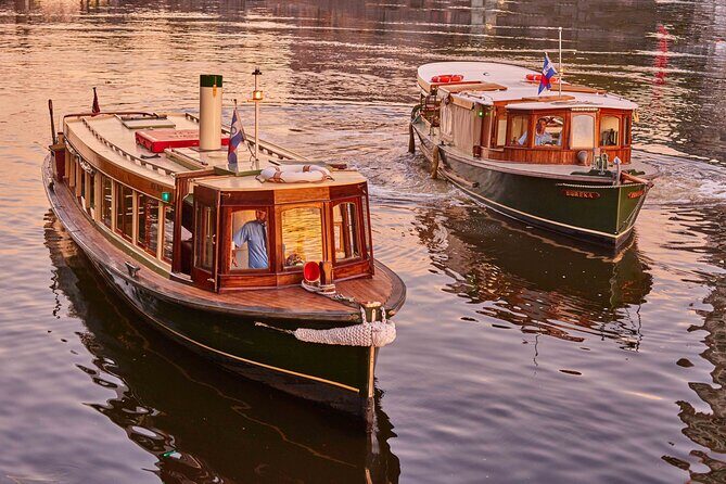 1 Hour Sight seeing Melbourne River Cruise on historic vessel - The Sum Up