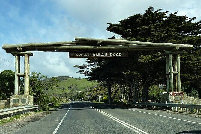 12 Apostles Great Ocean Road Private Smal Group Tour FREE entries - Why This Tour Offers Great Value