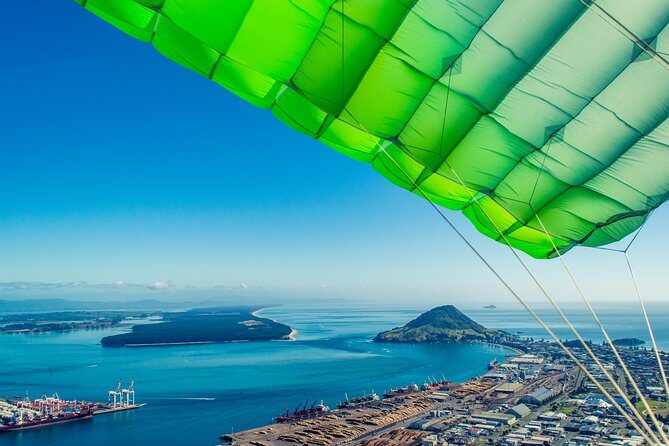 15,000ft Tandem Skydive in Bay of Plenty - Logistics and Practical Details