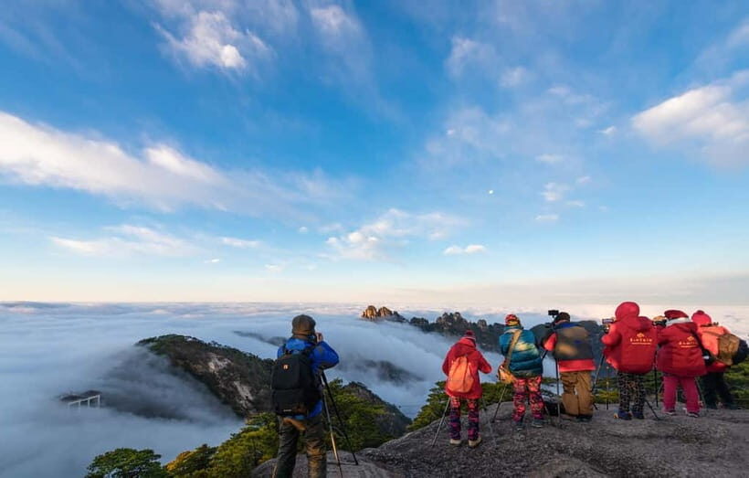 2-Day Tour of Mt. Huangshan and Hongcun - Discovering Hongcun: An Ancient Village Frozen in Time