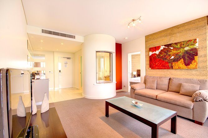 2-Day Yarra Valley Wine Tour with Luxury Vineyard Resort Stay - Who Is This Tour Best For?