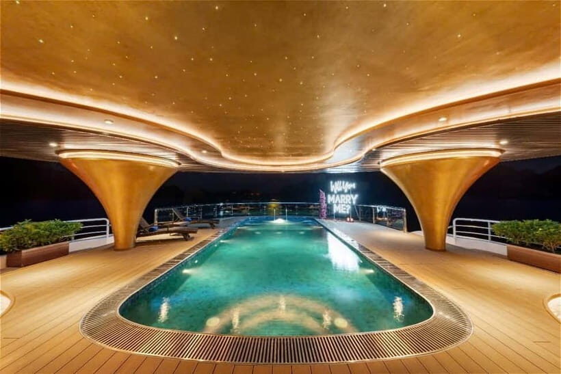 2-Days Ha Long Cruise from Hanoi with Luxury 5-Star Boat - What Sets This Cruise Apart?
