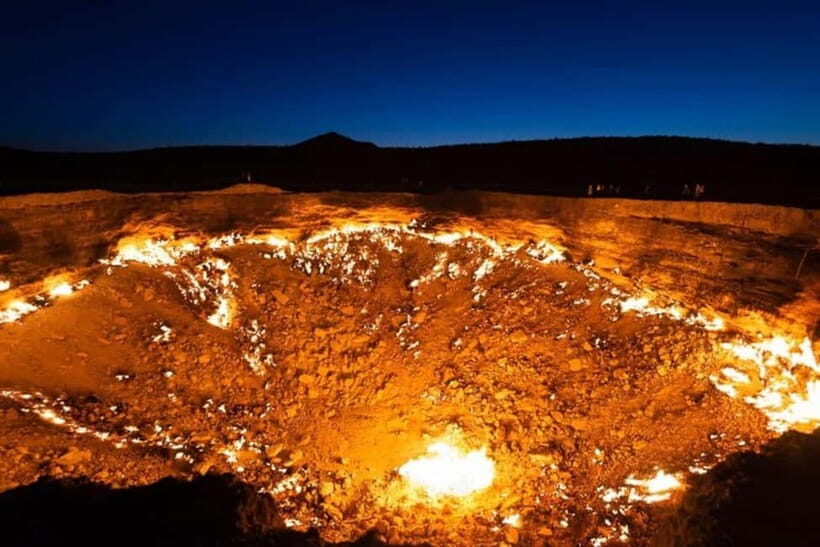 2 Days Private and Guided Cas Crater Tour from Uzbekistan - Who Should Consider This Tour?