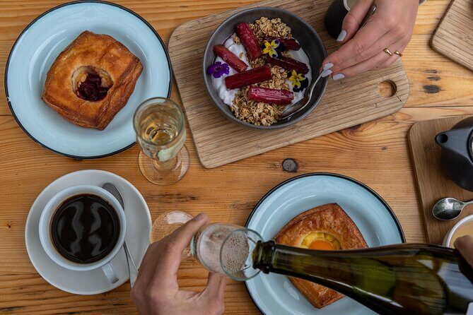 2-Hour Sparkling Brunch on the Mornington Peninsula - Who Will Love This Experience?
