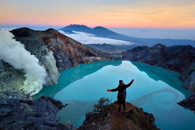 3D2N Mount Bromo & Ijen Crater Tour from Surabaya - Itinerary Breakdown: What You Can Expect