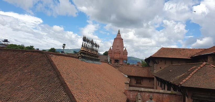 4 Days Kathmandu Cultural Tour & Himalayas Views - Exploring Kathmandu, Patan, and Bhaktapur