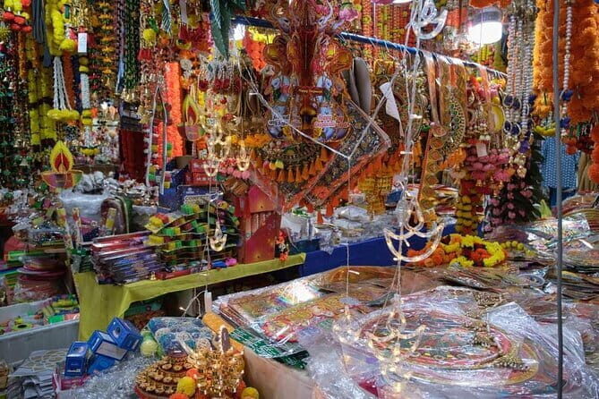 5 hours Little India, Kampong Glam, Chinatown with 9 Food Tasting - Practical Details and Tips
