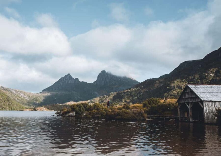 6 Day Tassie Tour Bundle: Island Icons - The Overall Value