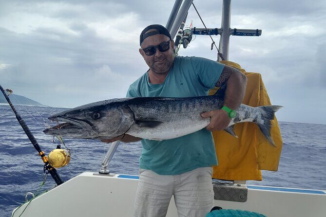 A Day of Big Game Fishing in a small group - Exploring Moorea’s Big Game Fishing Tour