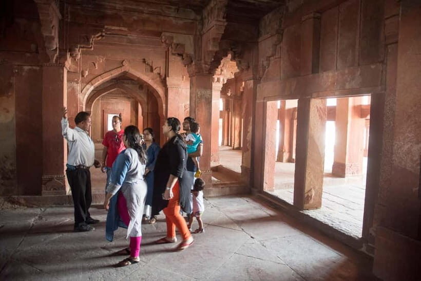 A Day Tour Fatehpur Sikri & Chand Baori from Agra with Guide - What You Can Expect from This Tour