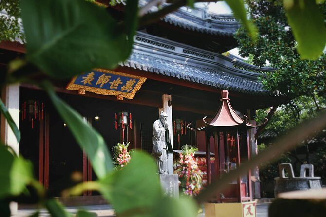 A new experience of old traditional Shanghai (Private) - Modern Tech and Cultural Heritage: A Surprising Blend