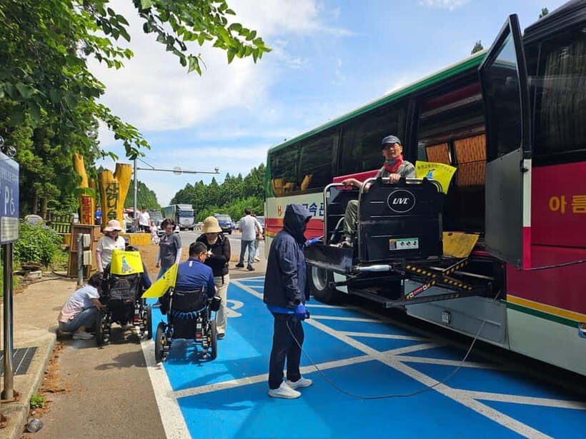 a trip to Jeju Island in a wheelchair (WHEELCHAIR TOUR) - The Authentic Joy of Jeju with Ease
