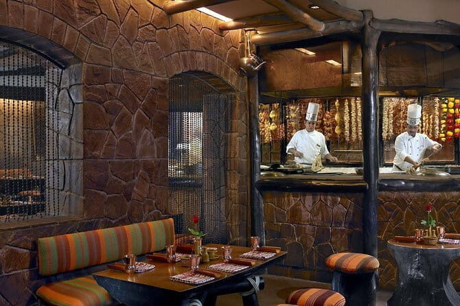 A Unique Indian Food Experience at Bukhara Restaurant, ITC Maurya - Who Should Consider This Tour?
