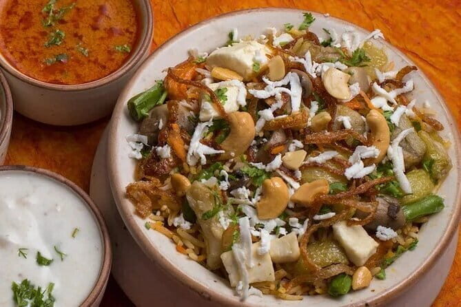 A Walking Tour for Vegetarian Foodies in Lucknow - Who Should Consider This Tour?