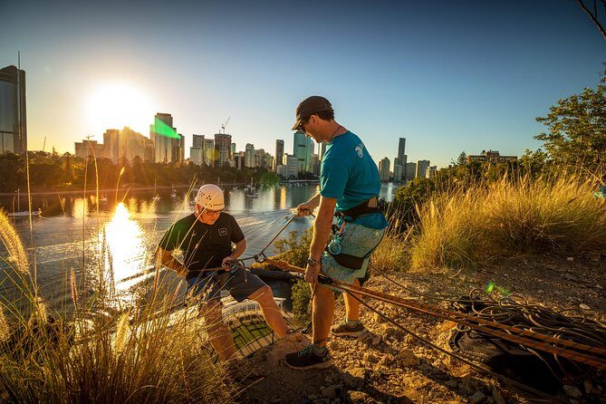 Abseiling the Kangaroo Point Cliffs in Brisbane - Who Will Love This Experience?