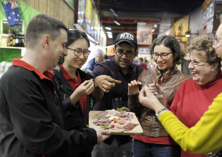 Adelaide: Central Market Morning Tour - The Guides: Knowledge and Hospitality